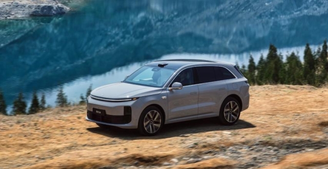 理想L6售价24.98万起，这次你会选问界M7还是理想L6呢？_腾讯新闻