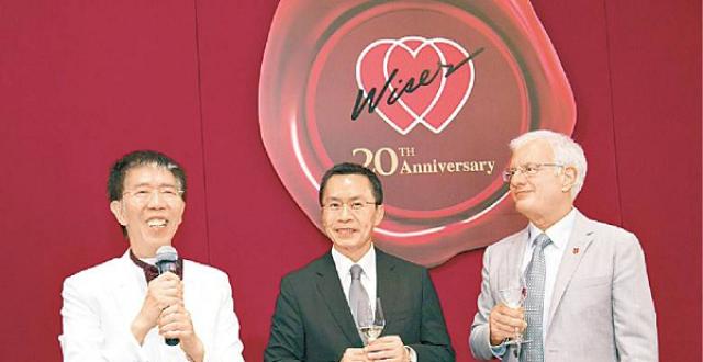 香港跨界传奇梁柏涛：从谭咏麟经理人到自然疗法倡导者_腾讯新闻