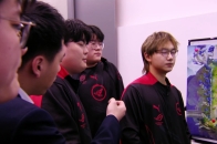 【2024KPL春季赛】2月01日 济南RW侠 vs BOA_03:老将Fly！稳中求胜零阵亡狂铁，帮助队伍扳回一局！_腾讯新闻