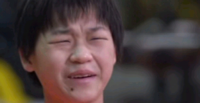 真性情！全红婵：不想装稳重 小孩子脾气挺好 做自己不在乎别人看法_腾讯新闻