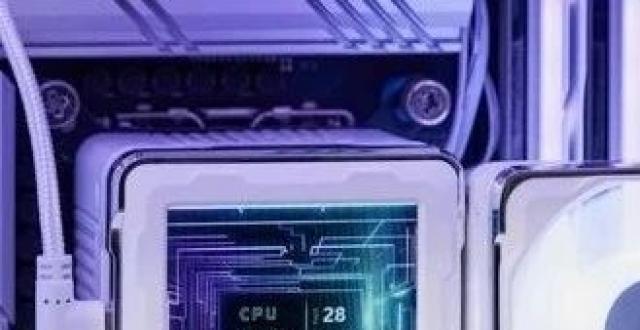 钛游T360 Pro一体式水冷图赏：CPU-内存双效散热冷头，通用RGB风扇挡板_腾讯新闻