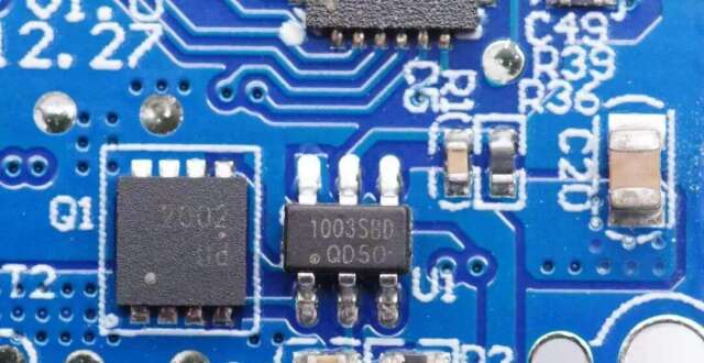 创芯微CM1003-SBD、CM1020-L多款锂电保护芯片进入安克、三星等多家大厂供应链_腾讯新闻