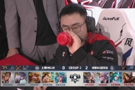 【2024KPL春季赛】3月02日 成都AG超玩会 vs 上海RNG.M_03:运营压制闪击战！10分钟平推，AG零封对手！_腾讯新闻