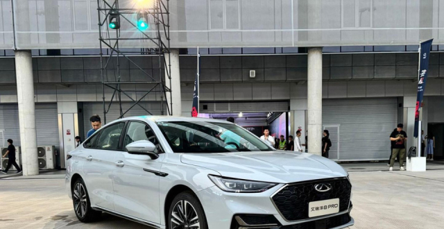 零百加速6.8秒 艾瑞泽8 PRO 2.0T上市 618狂欢价12.29万起_腾讯新闻