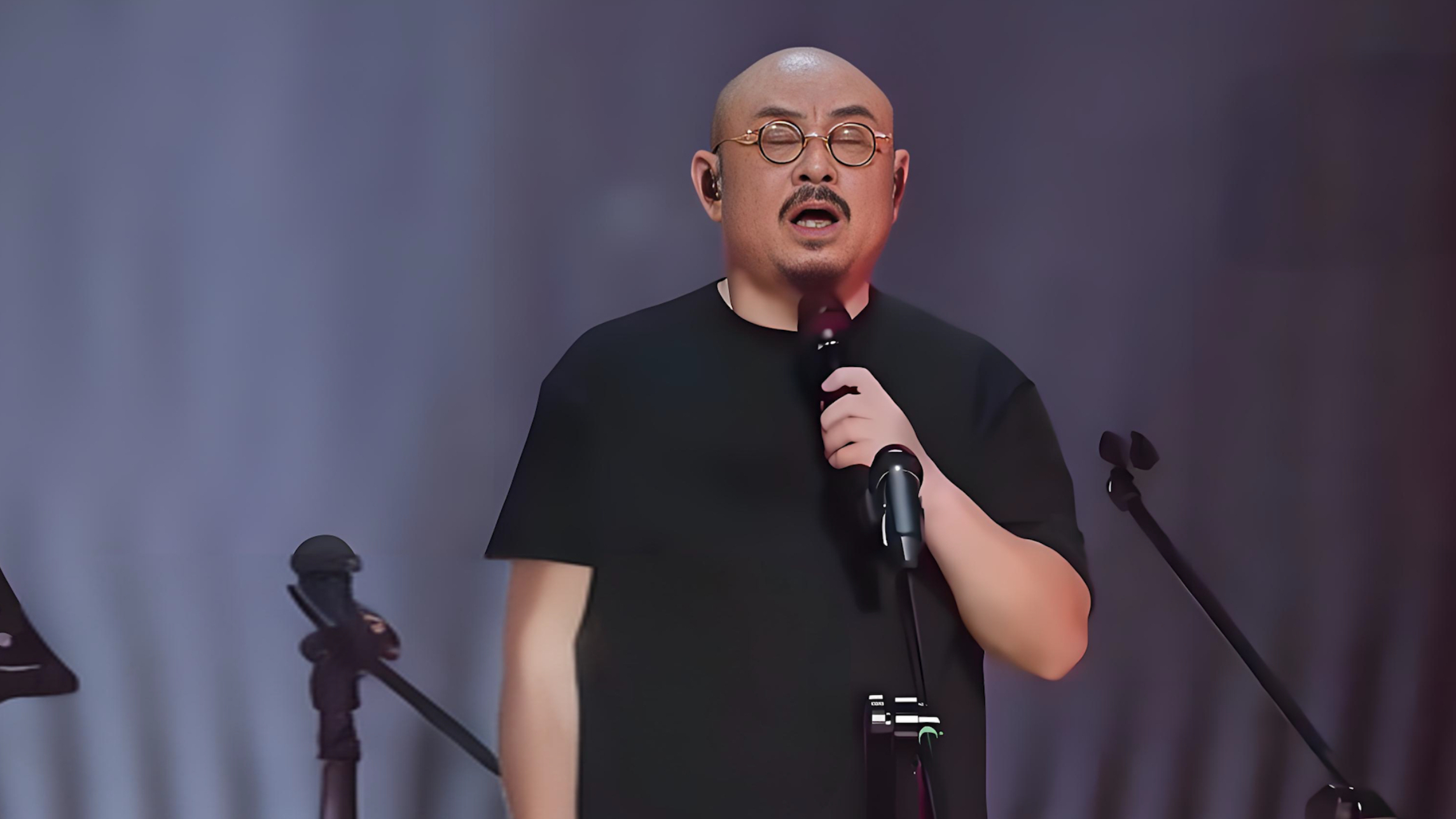 刀郎被实名举报剽窃二十首歌，经纪公司回应，已报警将追究法律责任_腾讯新闻