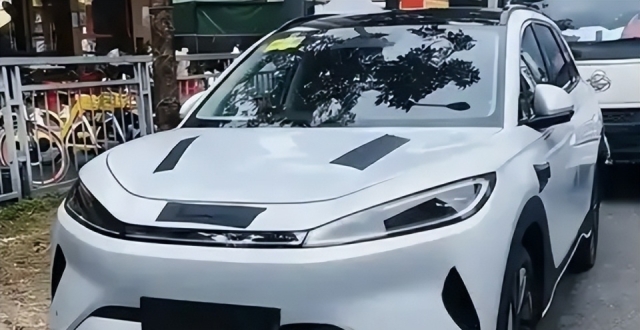 兄弟内战?比亚迪海狮05EV疑似价格曝光!比元PLUS便宜1万,你考虑吗_腾讯新闻