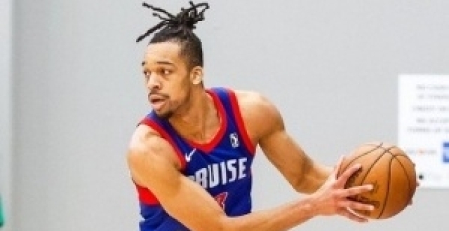 Woj：NBA给予灰熊三个困难特例 他们已经以10天短合同签下了三人_腾讯新闻