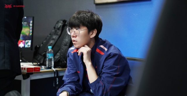 Reddit评S13世界赛AD实力排名：榜首Ruler！Elk GALA第三第四_腾讯新闻