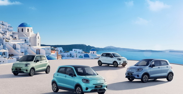 玩具PK载具？萤火虫or零跑T03，亲民实用还选TA_腾讯新闻