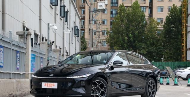 售11.99万起 长安启源A07蓝鲸增程/纯电版上市 标配L2+级辅助驾驶_腾讯新闻