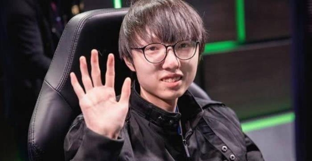 LOL：EDG公布首发名单，Uzi上场日期正式确定，Leave被冤枉了_腾讯新闻