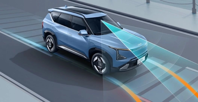 14.98万元起，起亚EV5只是亲民？这3点，在售纯电SUV也没做到_腾讯新闻