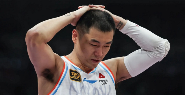 破防的1幕，令多少球迷动容！高诗岩：你得“支棱”起来_腾讯新闻