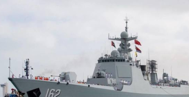 巴基斯坦联合演习！2艘054AP护卫舰领航，大佬却是中美双舰_腾讯新闻