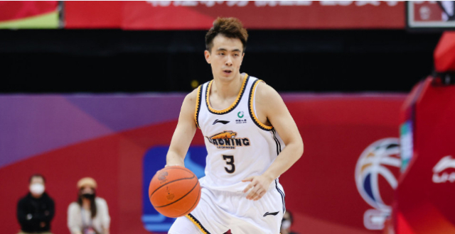 CBA官宣前3战FMVP榜：赵继伟20.33继续领跑 有望蝉联_腾讯新闻