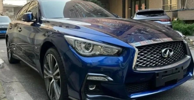图文丨搭载奔驰引擎的英菲尼迪Q50L只卖17万，那它真的值得买吗？_腾讯新闻