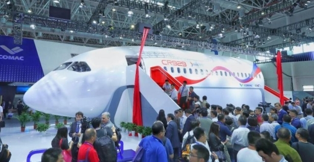 C929前半段已完成下线，CJ2000准备就绪，2030有望首飞！_腾讯新闻