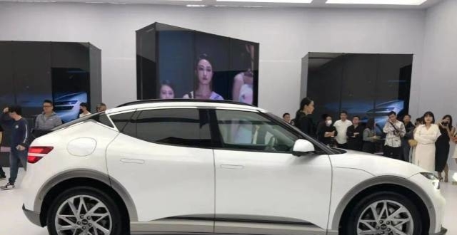 28.58万元起，捷尼赛思GV60上市，豪华、个性新选择_腾讯新闻