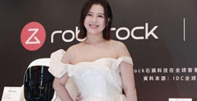 刘品言当妈后首露面…5个月爱女睡过夜「重达9kg」 赞连晨翔神队友_腾讯新闻