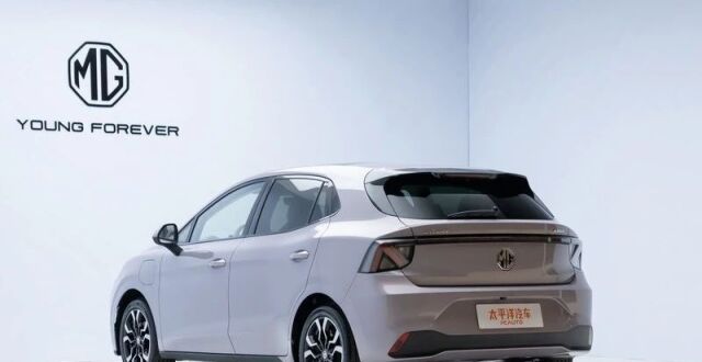 预售7.38万起！全新MG4 OPPO智行生态+537km续航，国内能否火爆？_腾讯新闻