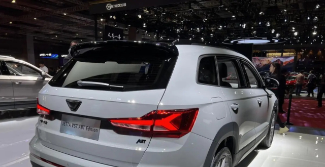 官方改装、合资品质，捷达VS7 ABT限量版有钱也难买？_腾讯新闻