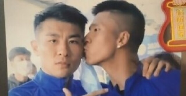 赵明剑晒昔日合照：于汉超我想蹭你流量，你怎么那么牛逼呐？_腾讯新闻