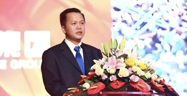 应大股东提议！这家公司董事长宣布辞职_腾讯新闻