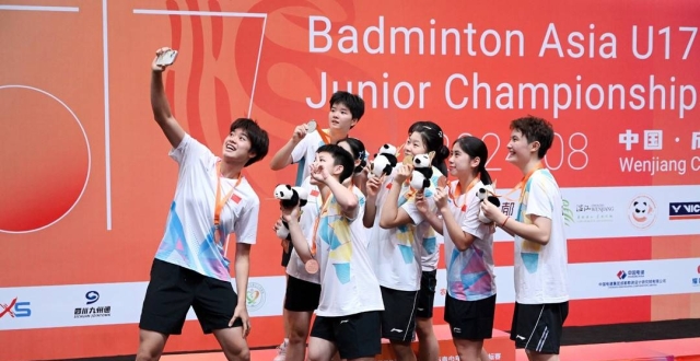 中国羽毛球队取得3金！2024亚洲U17暨U15青少年羽毛球锦标赛成都落幕_腾讯新闻
