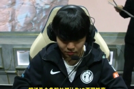 Theshy世界赛首秀亚索，解说都被震惊到了，三C还在IG能战，从不被看好到战胜GRF_腾讯新闻