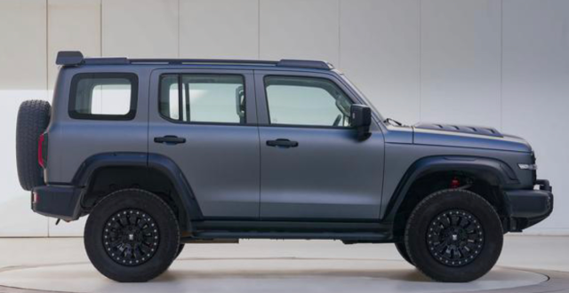 选它还是等福特Bronco？坦克300 3.0T版本售价或超35万元！_腾讯新闻