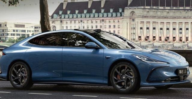 20万级纯电中大型轿车 要智己L6的智驾还是领克Z10的续航？_腾讯新闻