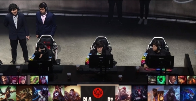 BLG开局犯病，Bin鳄鱼0-4开局，Elk降维打击，化身入围赛Uzi_腾讯新闻