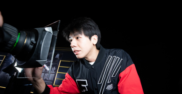 4AM小鹿担任副指挥？112与龙将军入选最佳阵容，PeRo或面临抢点_腾讯新闻