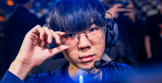 Junjia大树前期节奏“带飞”三路，PSG 2比0击败R7拿下开门红_腾讯新闻