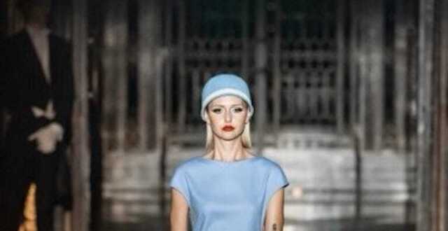 十年之约——伦敦时装周国际大使胡兵呈现HUBING SELECTS: EQUAL ETHEREAL_腾讯新闻