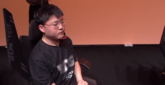 老头杯比赛日期已定，Uzi、Doinb、MLXG再就业的机会真来了！_腾讯新闻