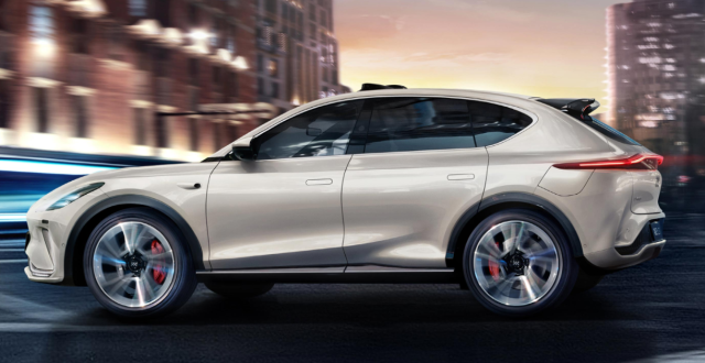 智己 LS7 车型 8 月销量 1537 台，全国高速高架 NOA 年底全开通_腾讯新闻