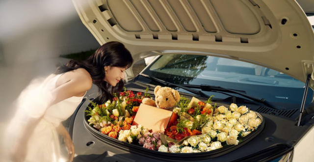 同11.98万起，秦L EV硬刚小鹏MONA M03，谁家智驾更高阶？_腾讯新闻