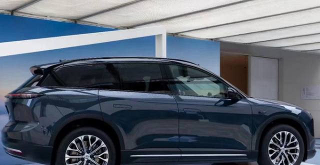 蔚来4S店：新ES6八天后上市！价格更良心，老车主心动吗？_腾讯新闻