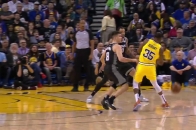 【NBA30队巡礼】库里生涯扣篮集锦_腾讯新闻