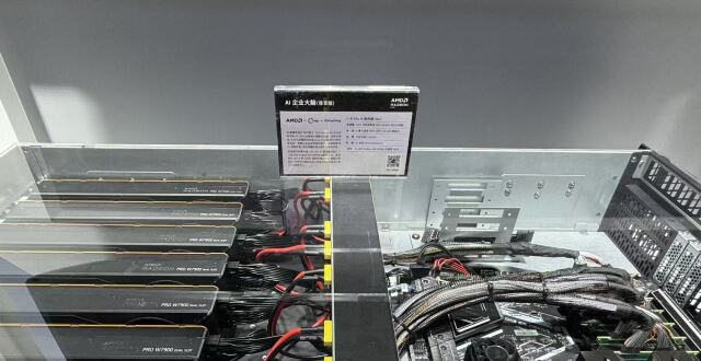 HBM、DDR5、AI PC、AI手机…… 半导体厂商携“尖货”亮相|直击进博会_腾讯新闻