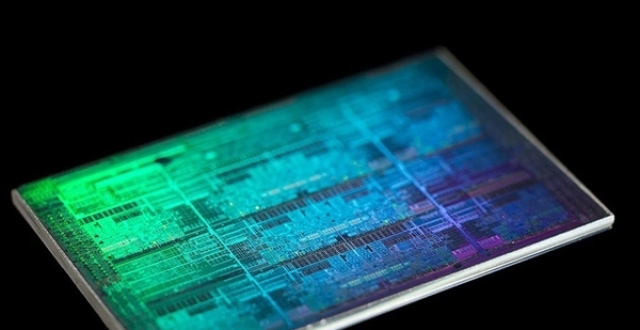 CPU、DCU性能国内领先 国产x86公司海光半年利润大涨42%_腾讯新闻