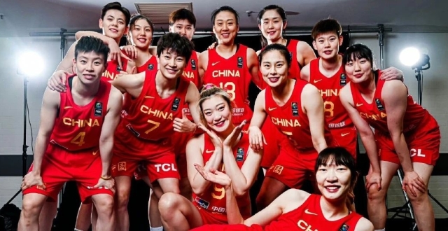 今日！CCTV5直播中国女篮亚洲杯PK新西兰，韩旭＋李梦等争小组头名_腾讯新闻