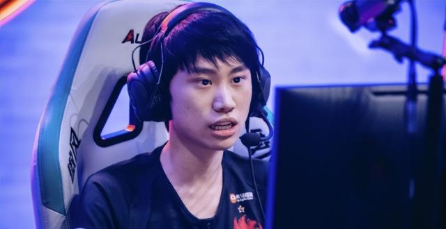 金遇良炎！DYS跟Doinb世纪大和解，网友：真没想到_腾讯新闻