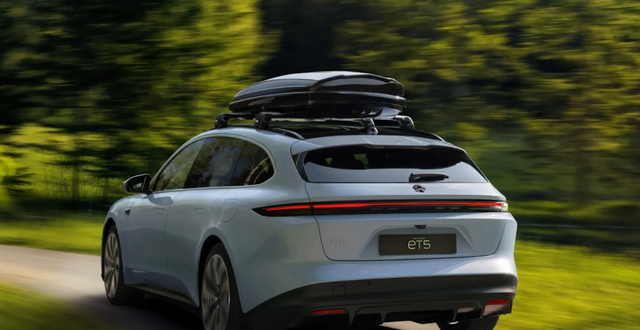 7月ET5T大卖3662辆，但看过ET5销量，蔚来没法笑太早_腾讯新闻