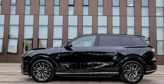 长安启源Q07实车到店！续航1400km+CDC悬架，不如同门深蓝S07？_腾讯新闻