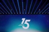 玄戒O1+YU7双王牌登场，小米距离成为伟大的硬核科技公司越来越近！_腾讯新闻