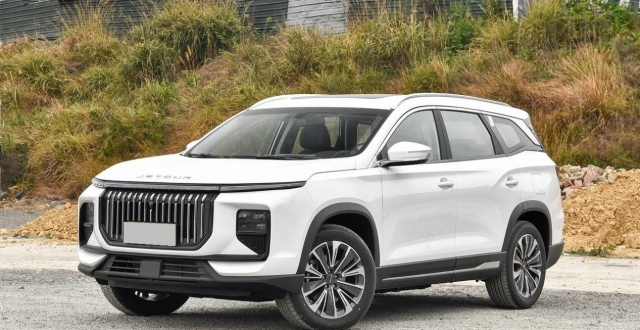 国产混动SUV内部厮杀，捷途X90 C-DM想用性价比收割同级市场_腾讯新闻