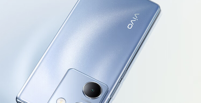 vivo入门手机Y100登场了，同样1299元，和荣耀X50比谁更值？_腾讯新闻