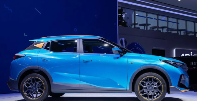 百姓的SUV黑马，15万品质仅售6万 ，177Ps+低油耗，要啥本田XRV_腾讯新闻